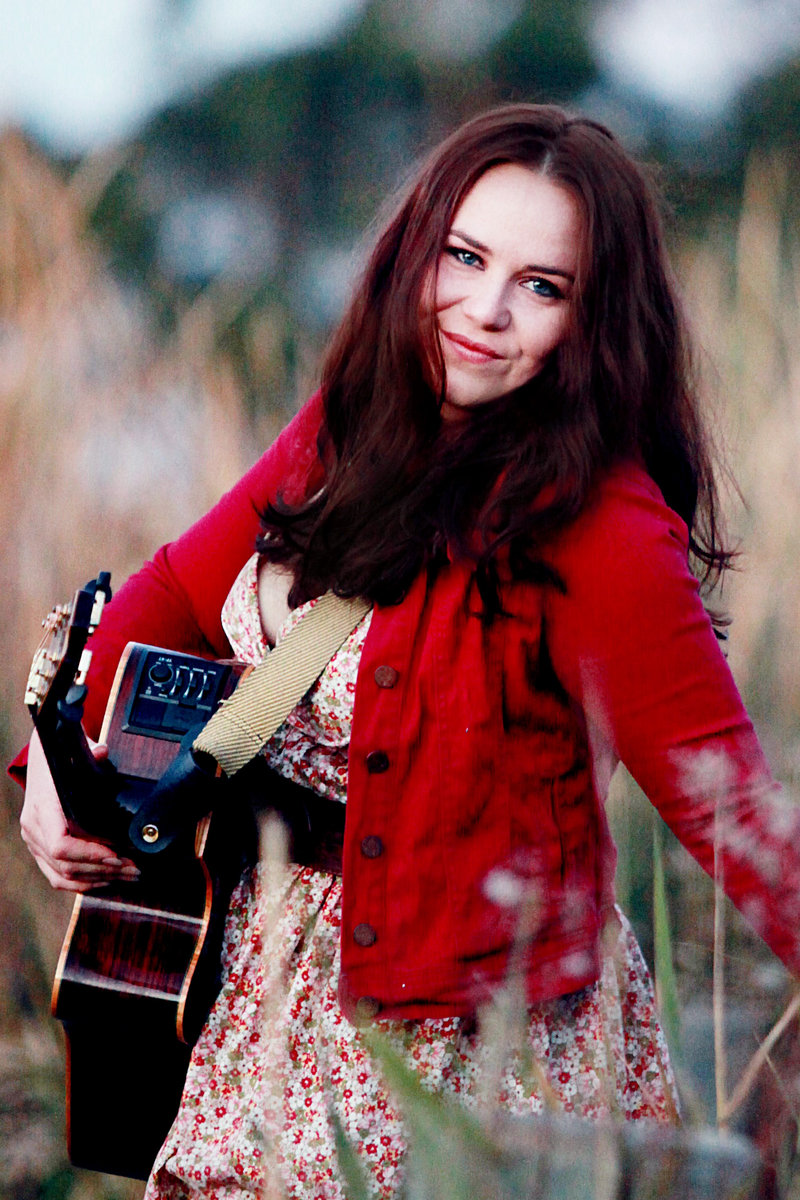 Howling at the Moon - EP | Rachel Clark