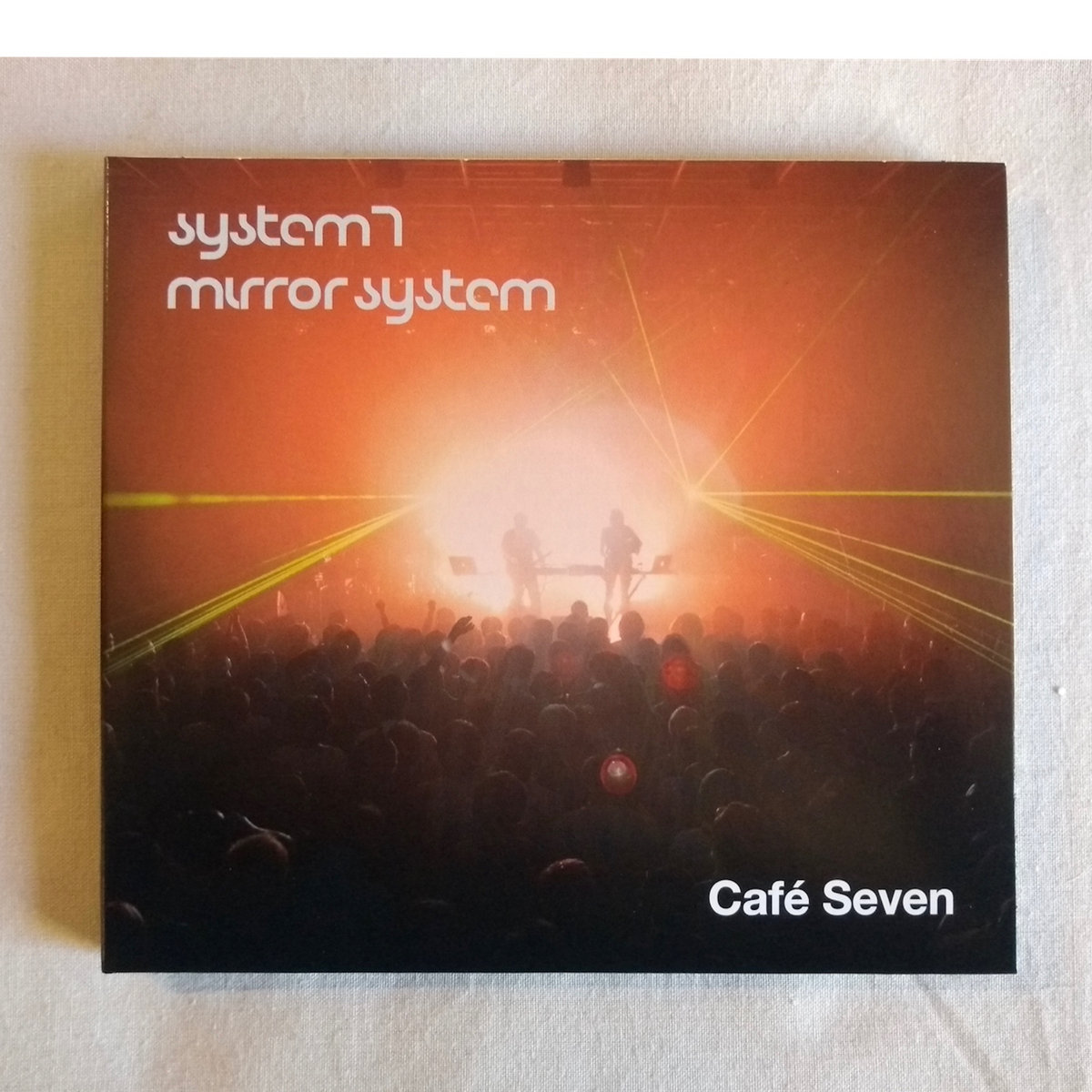 Café Seven | System 7 & Mirror System | Mirror System