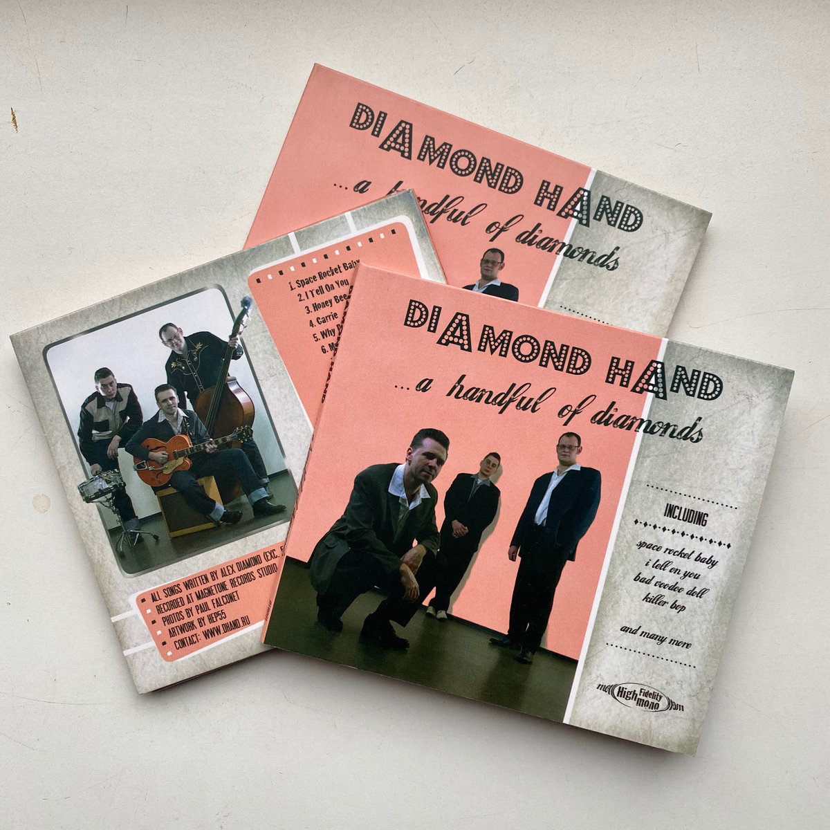 .. A Handful Of Diamonds | Alex & The Diamond Hands