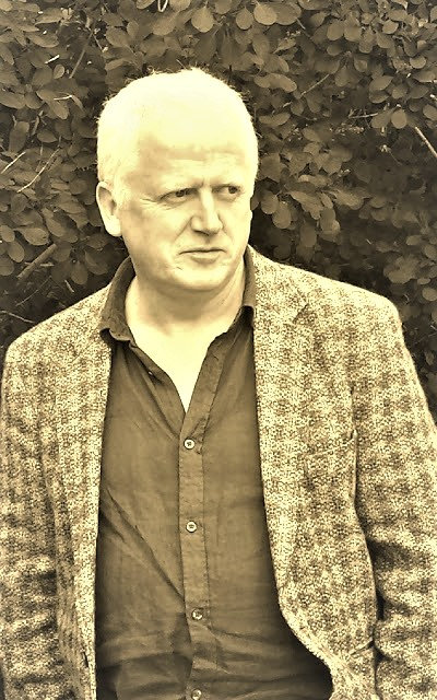 David Larkin sings Percy French: With a Toot on the Flute and a Twiddle ...