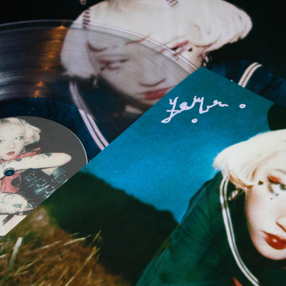 Serotonin II | yeule