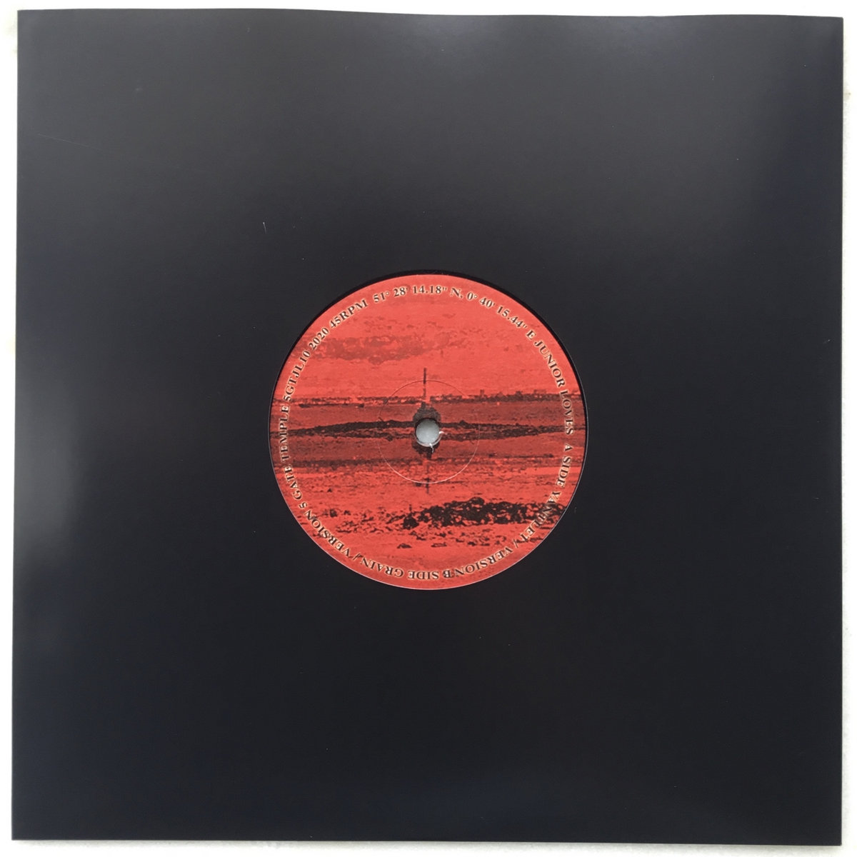 YANTLET / GRAIN | Junior Loves