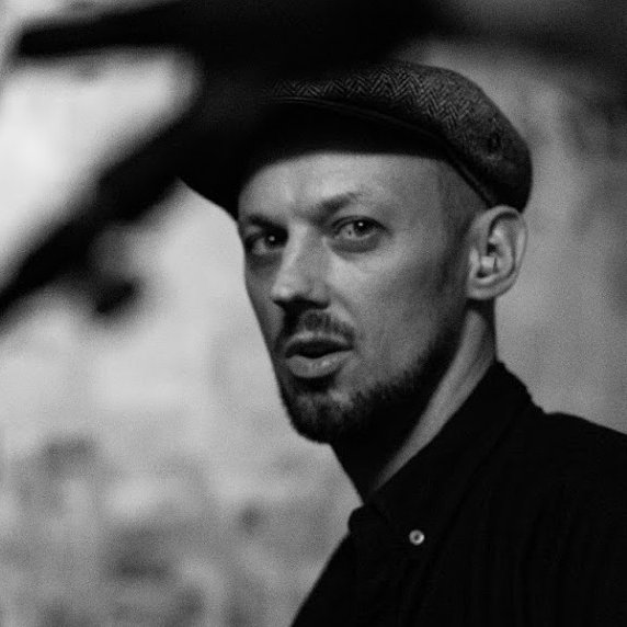 Six Feet (A COVID-19 Dating Song) | Ryan Duffin