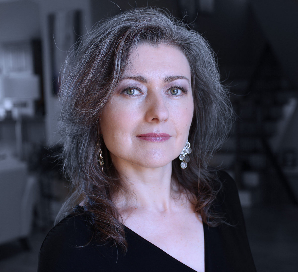 Groundless (Hi-Fi) | Dosia McKay