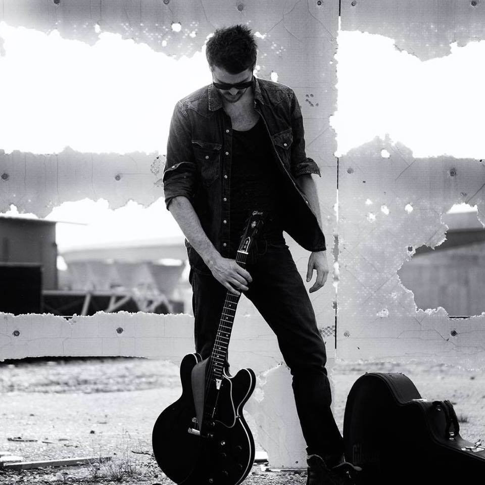 Mitenand | Sam Moser