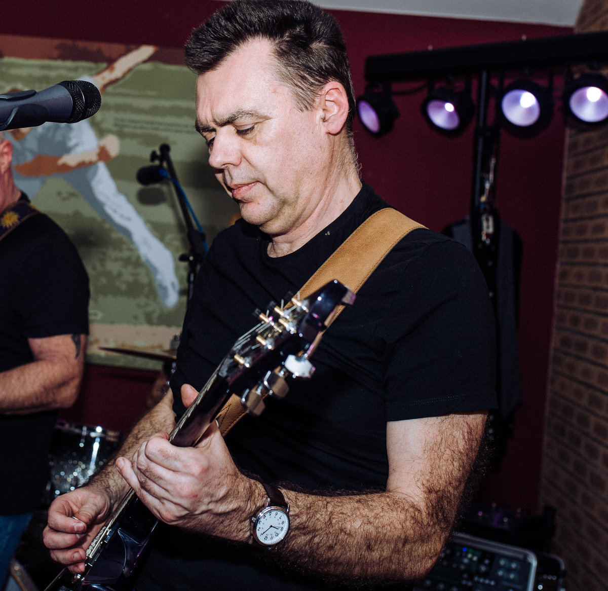 No One There | Chris Bolton