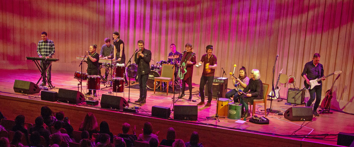 How Does It Feel | The Fridays | musicALL Scotland