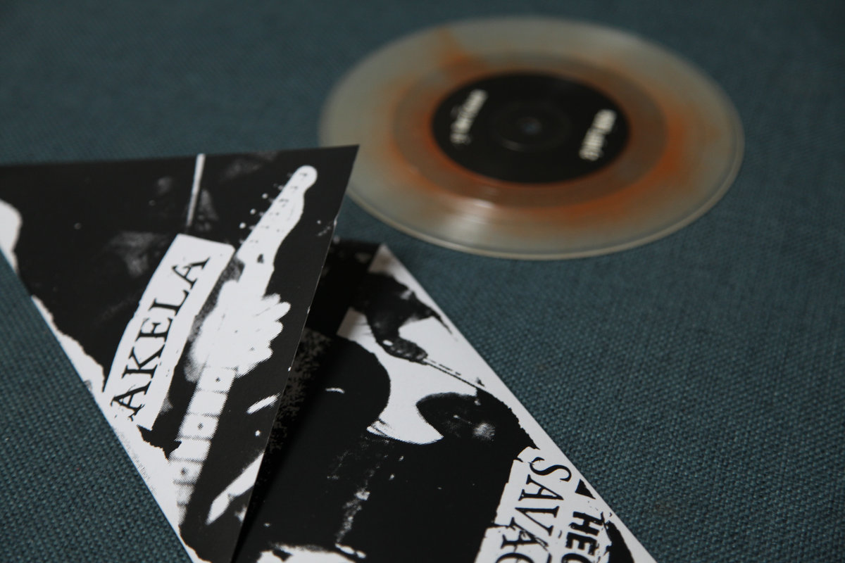 Split w/ Akela | Hector Savage