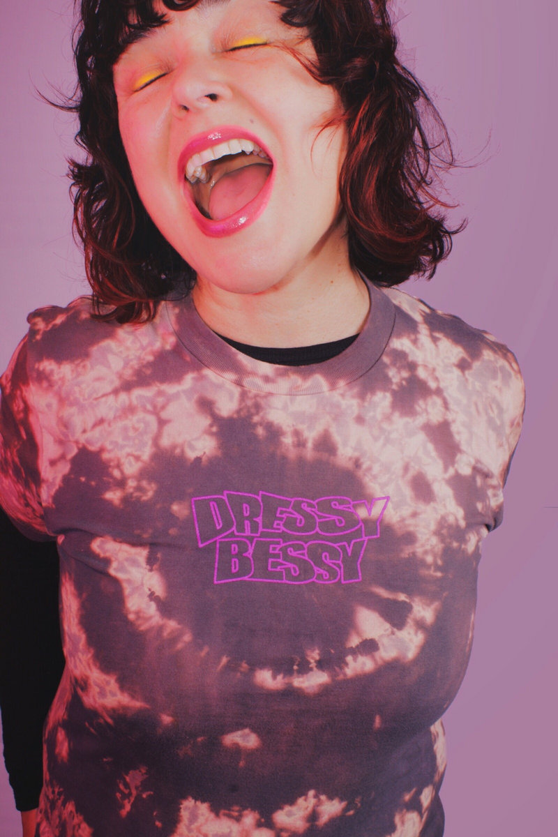 BROWN HOT PINK DB LOGO TIE DYE TEE | Dressy Bessy