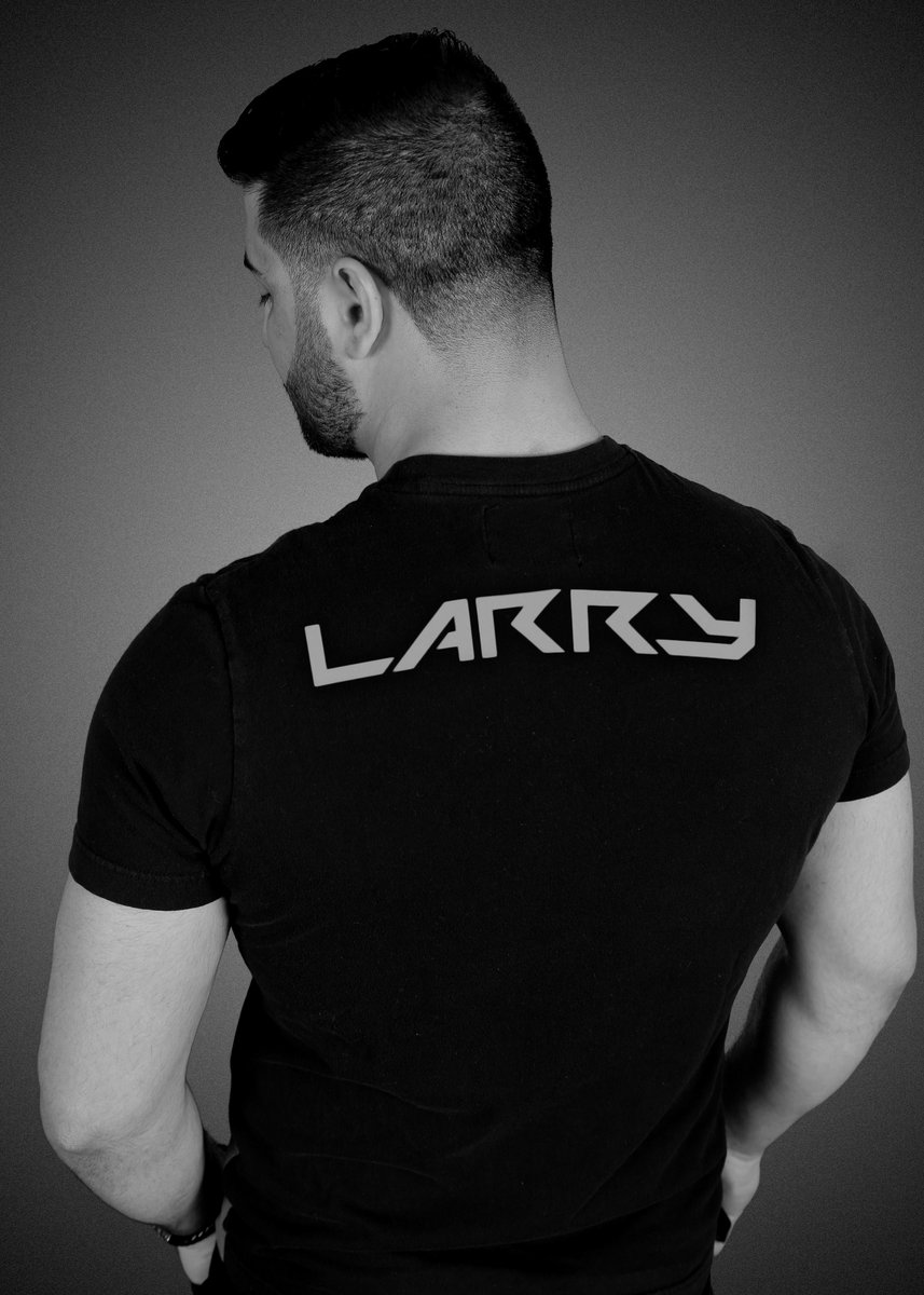 Music | DJ Larry