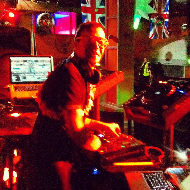 Mentiras Feat. Tudo Bem! | Ray Morgado