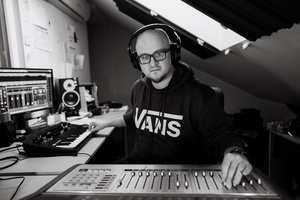 Music | Mr. Proper Dj