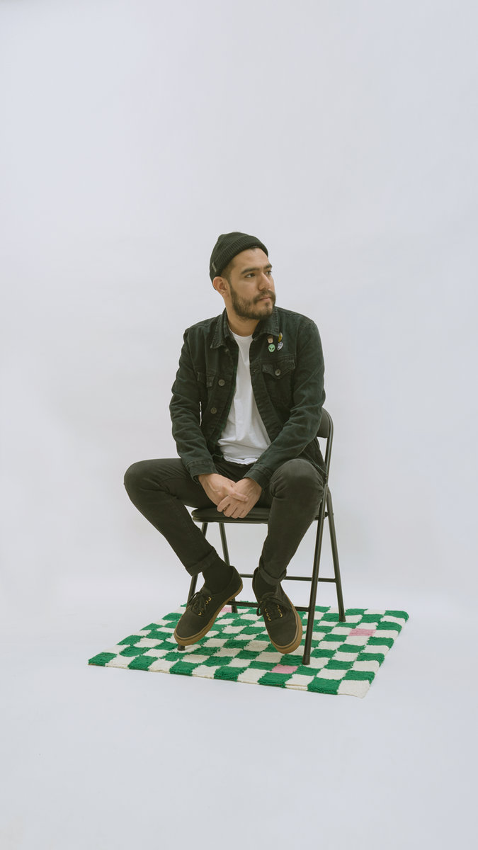 FINN | Adrián Young