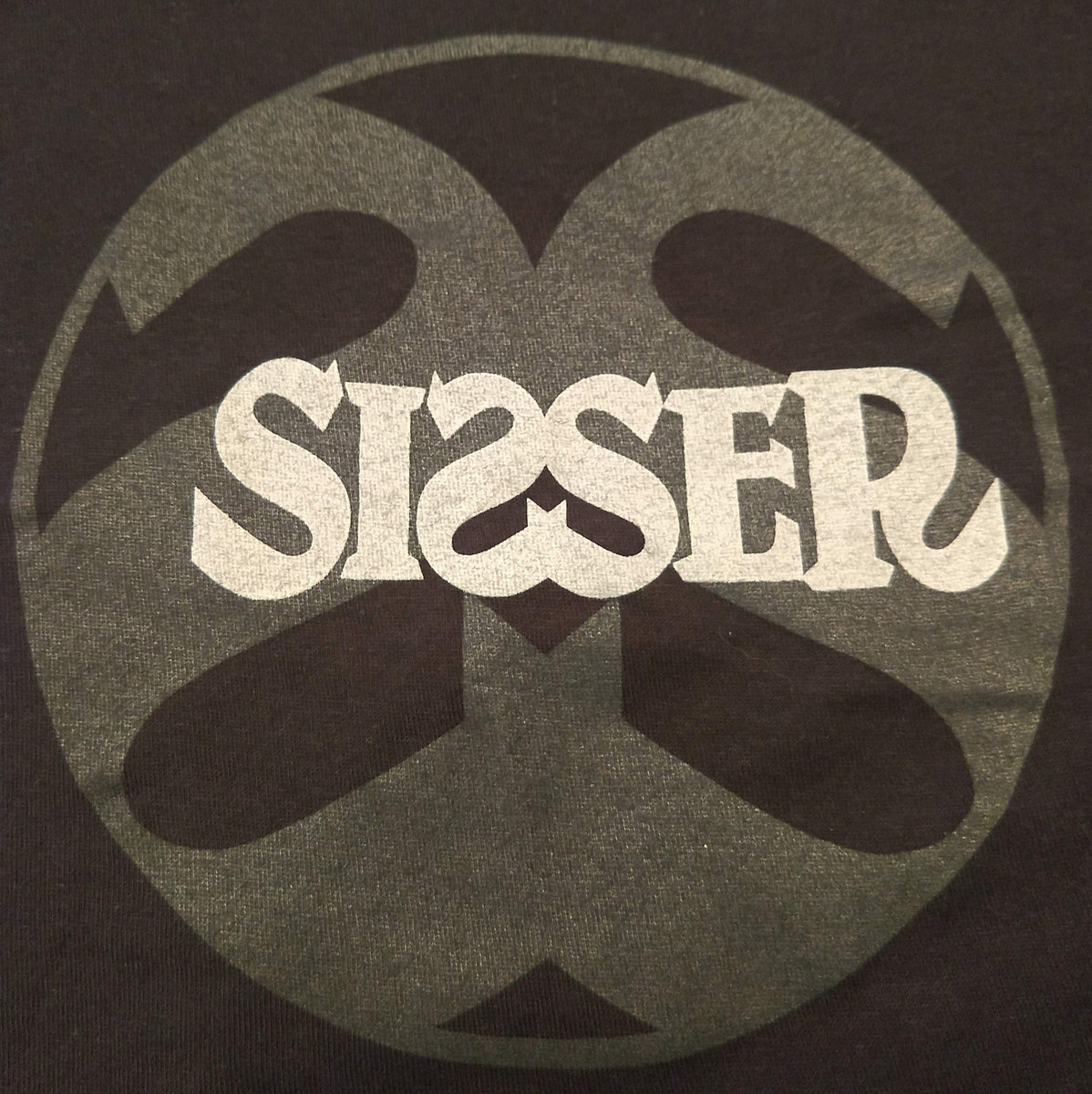 "Snakes" Logo T-Shirt - Black w/Gold or Silver | Sisser