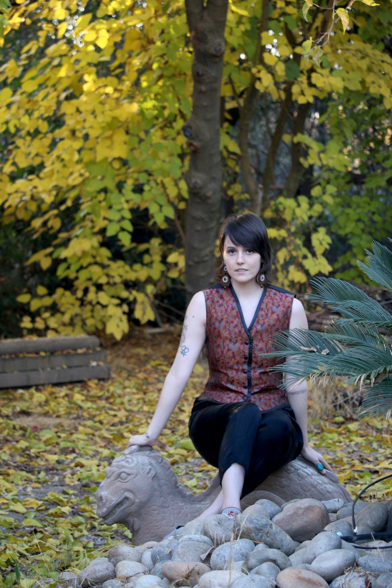 Amazilia | Chloe Resler