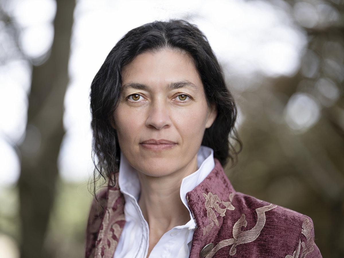 Hang: a Collection of Works | Laura Inserra