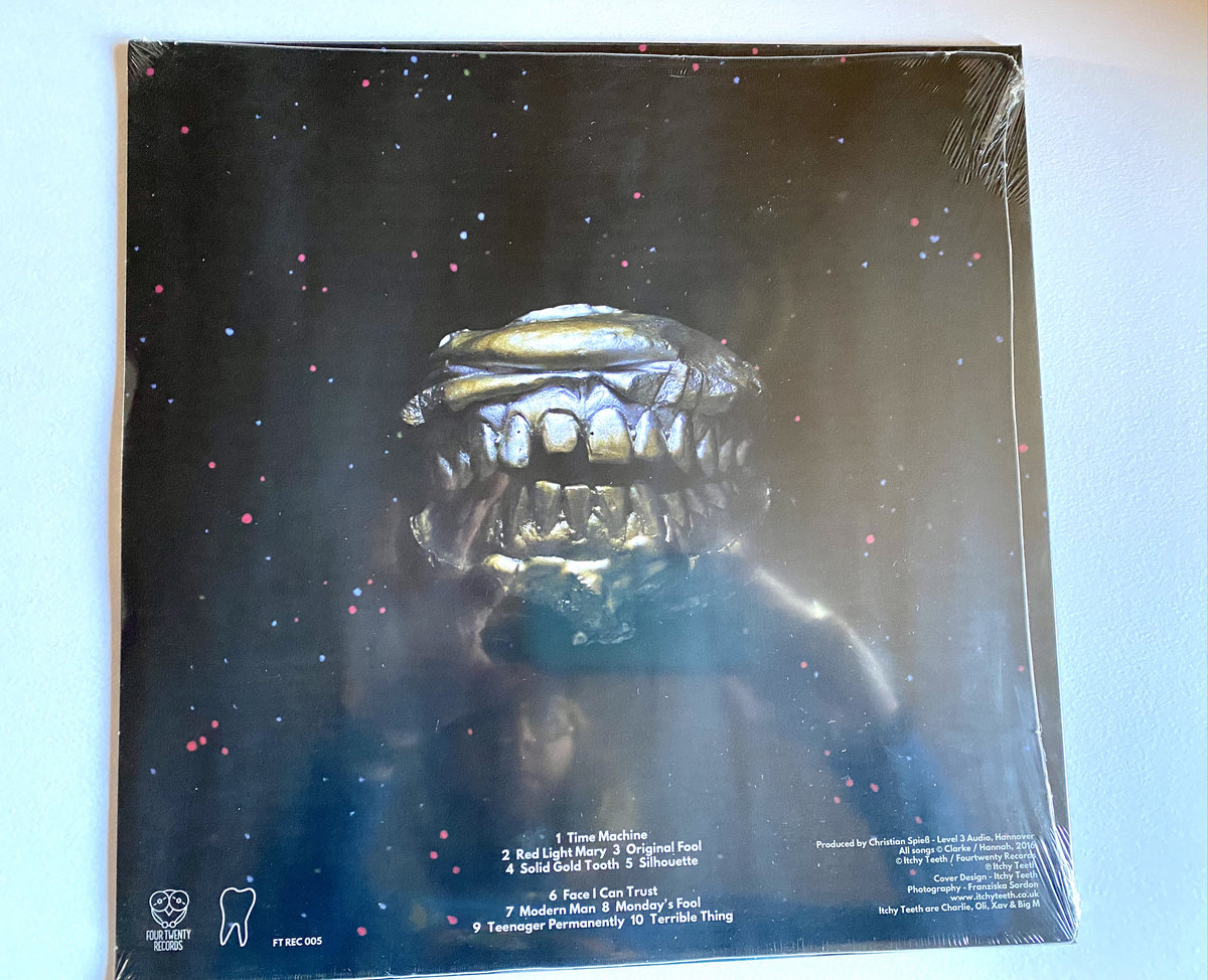Itchy Teeth Debut Album White Vinyl. | Toothpaste Worldwide