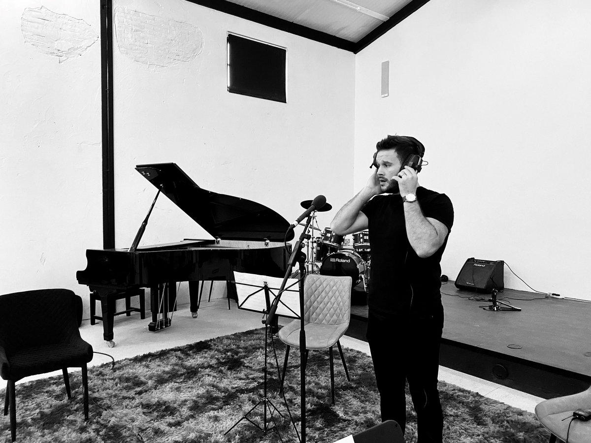 Breuddwyd Bell | Trystan Llyr Griffiths