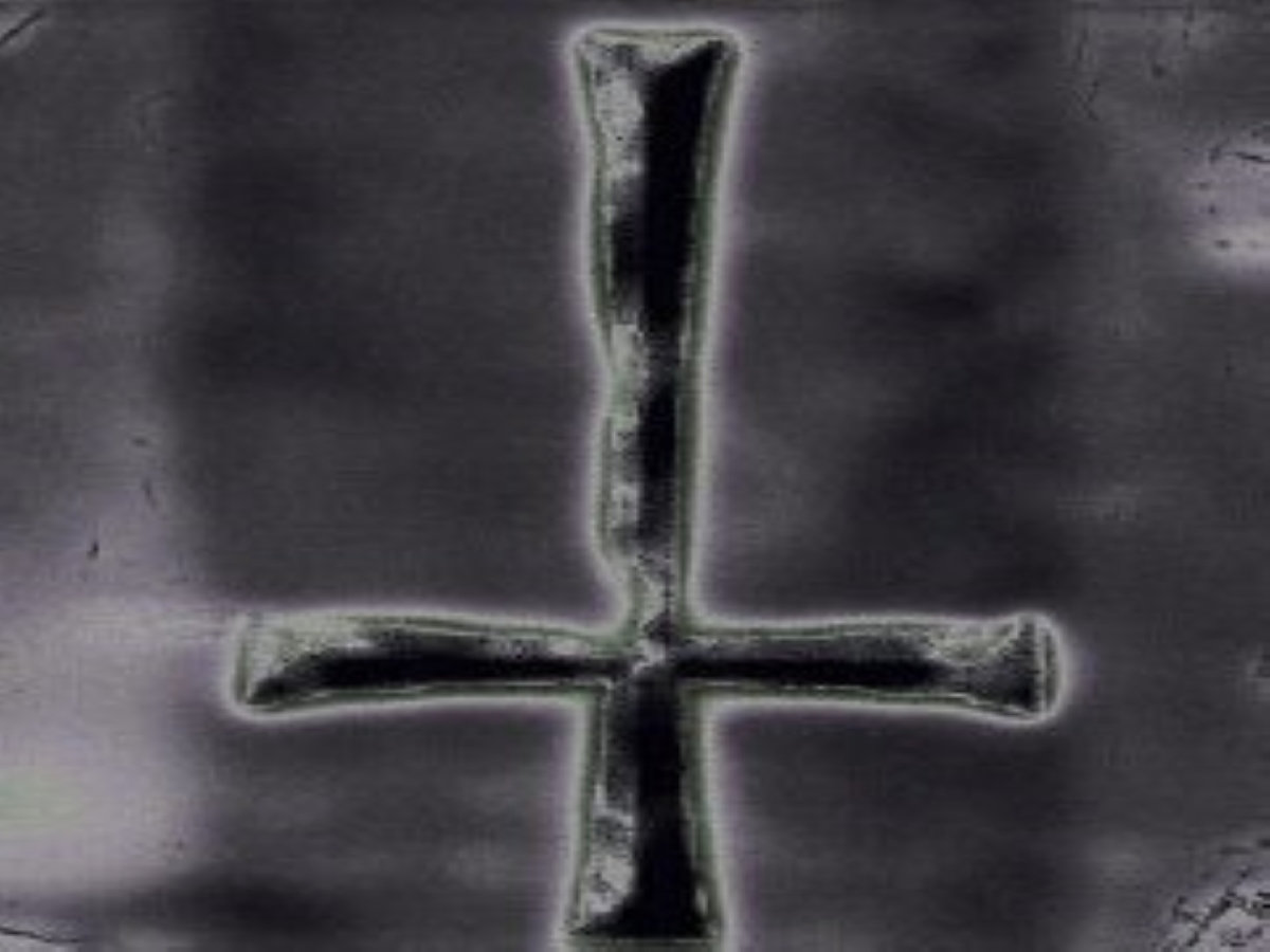 Original Degenerate Vampire Art: ⸸Inverted Crucifix⸸ | ꇒꈼꋊ 【7】 :☠ ...