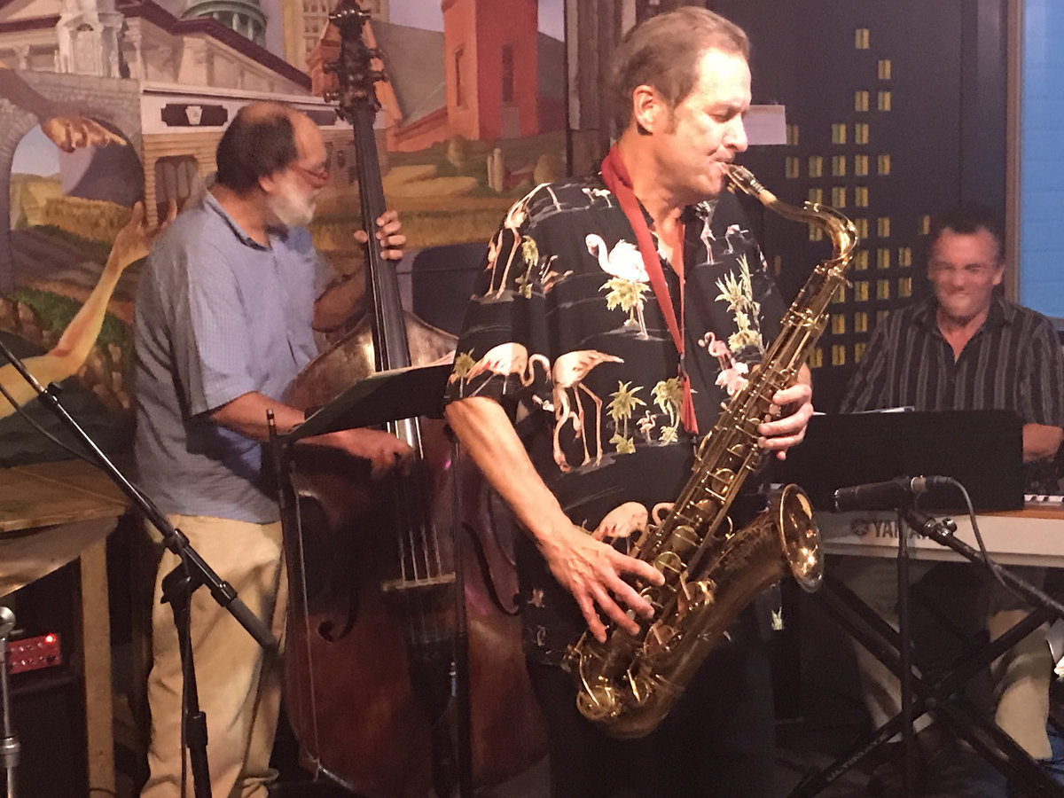 Stretching Supreme | Dave Wilson Quartet | Dave Wilson Music