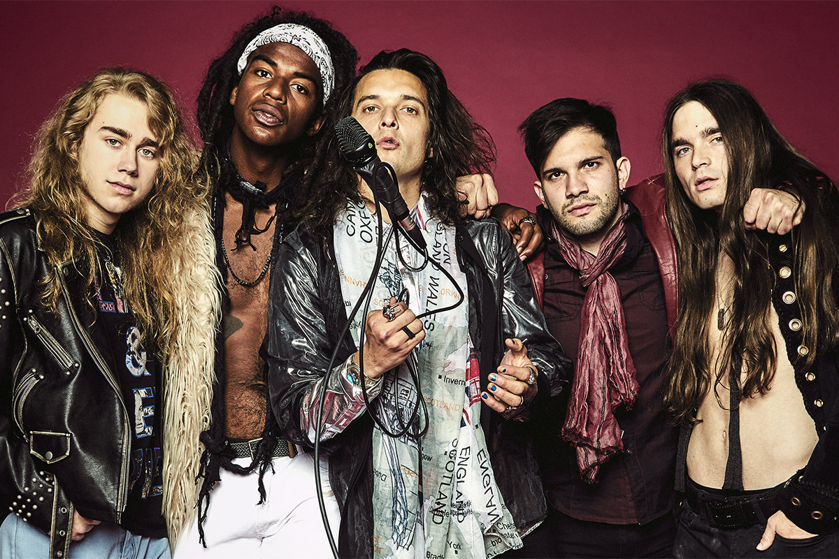 Welcome To The Acoustic Show | Classless Act