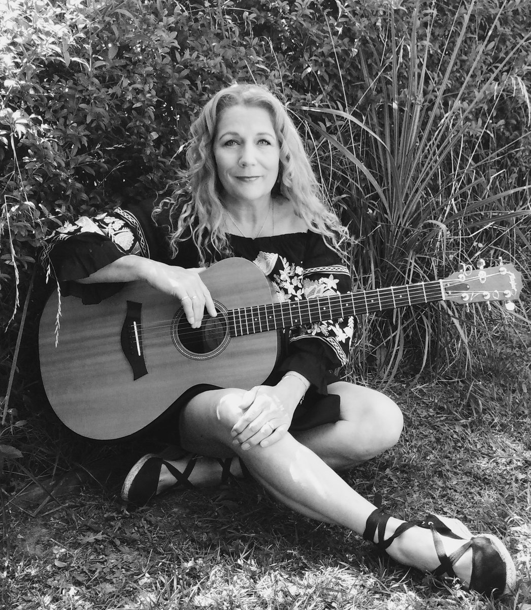 Interstellar Refugee (Debut Album) | Kay Duncan