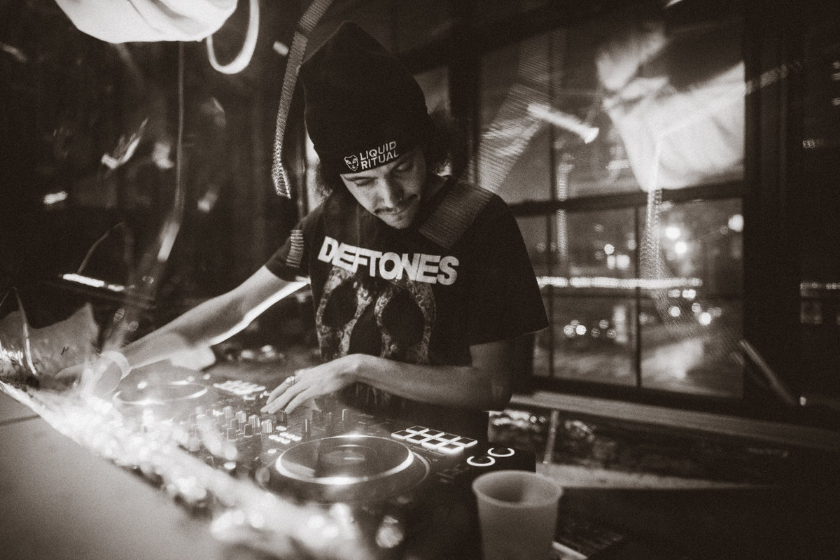 Gravity | Wishy Washy