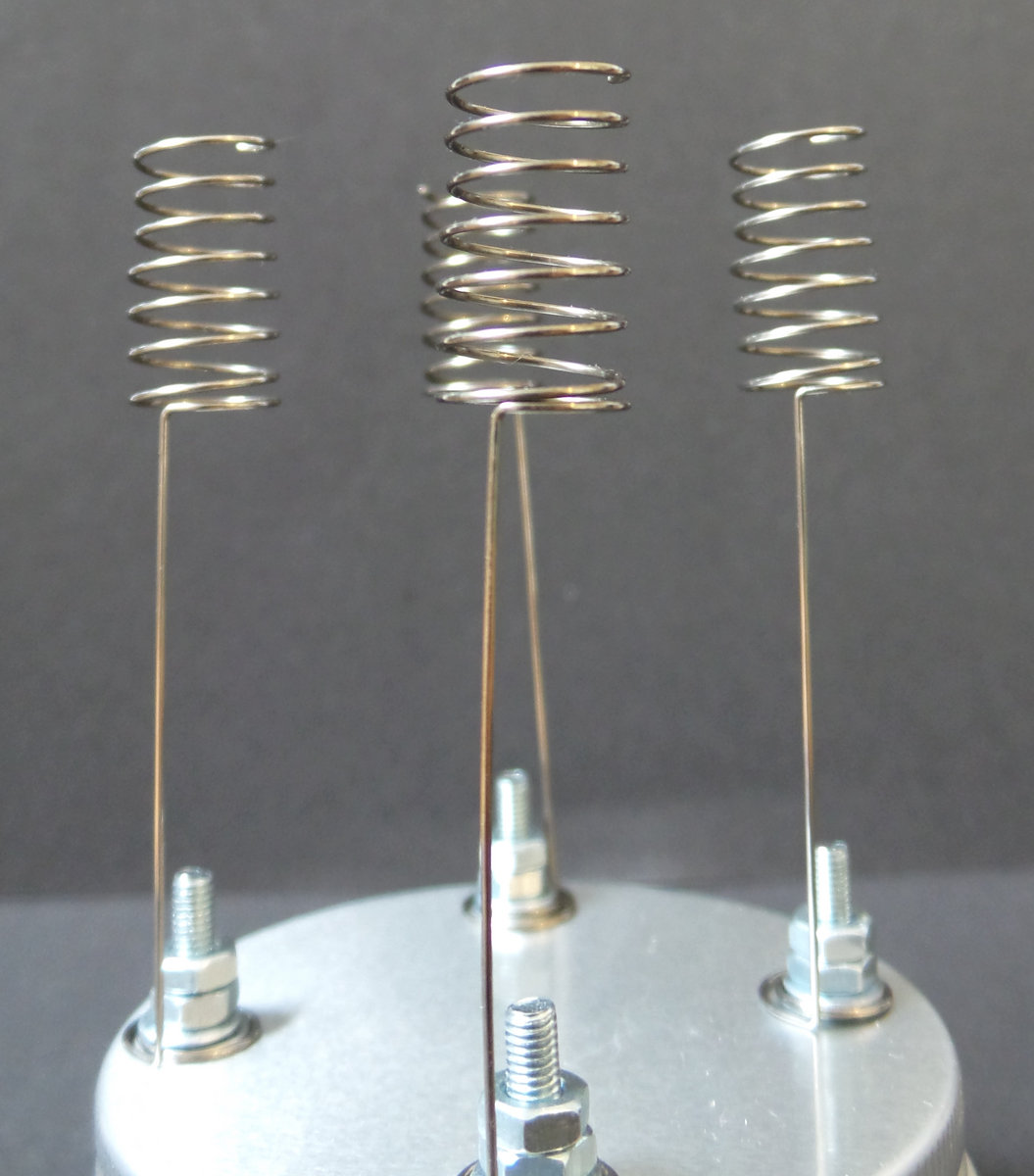 Upcycled Mini Springy Tin Instrument | Michael Ridge