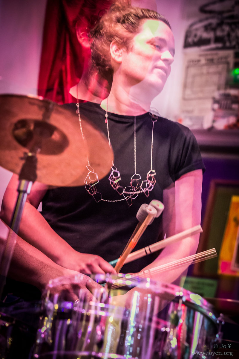 Bits/pieces | Suzi Lamb