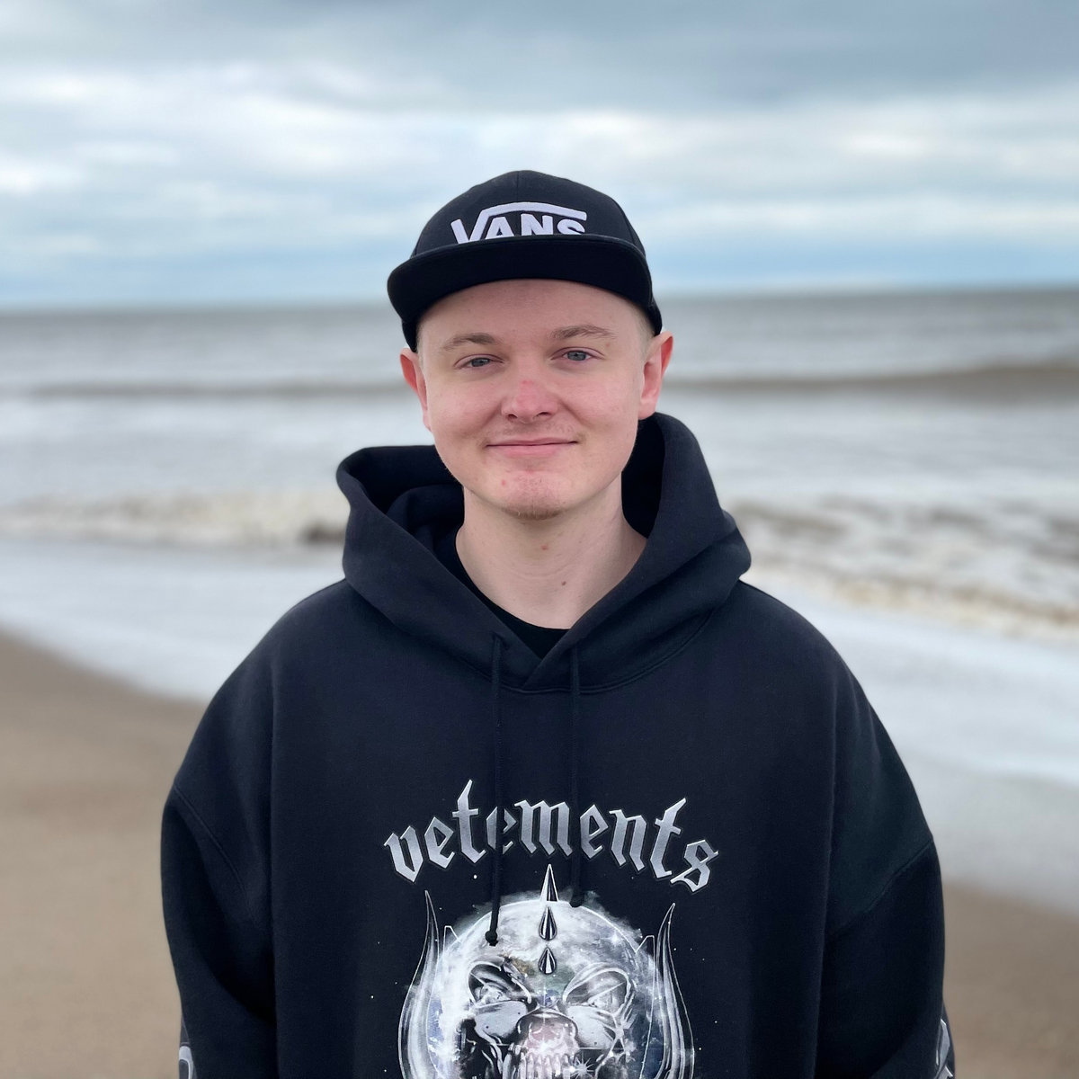 On the Horizon | Liam Johnson