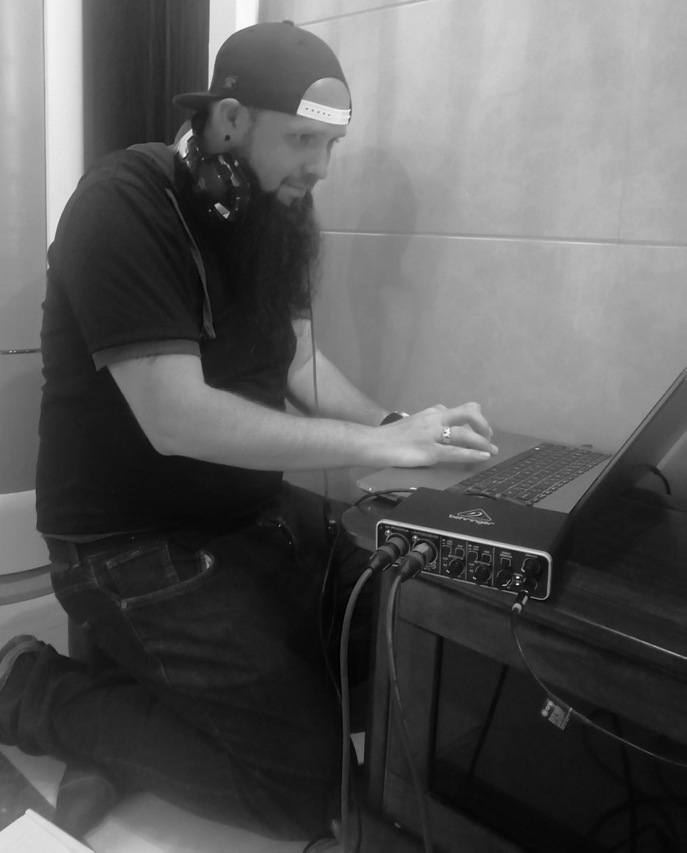 Tunes from the Tunnel | Tim Trap