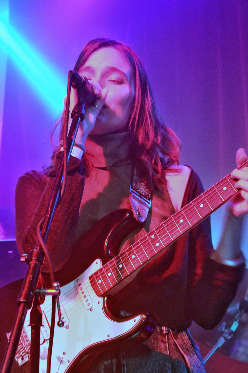 Break | Crystal Rose