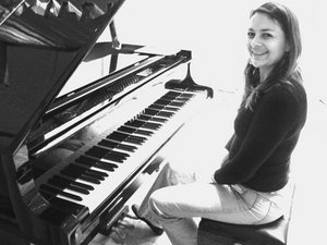 Music | Heidi Mitchell