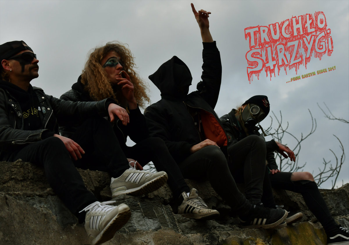 POSTER RASZYN | Truchło Strzygi