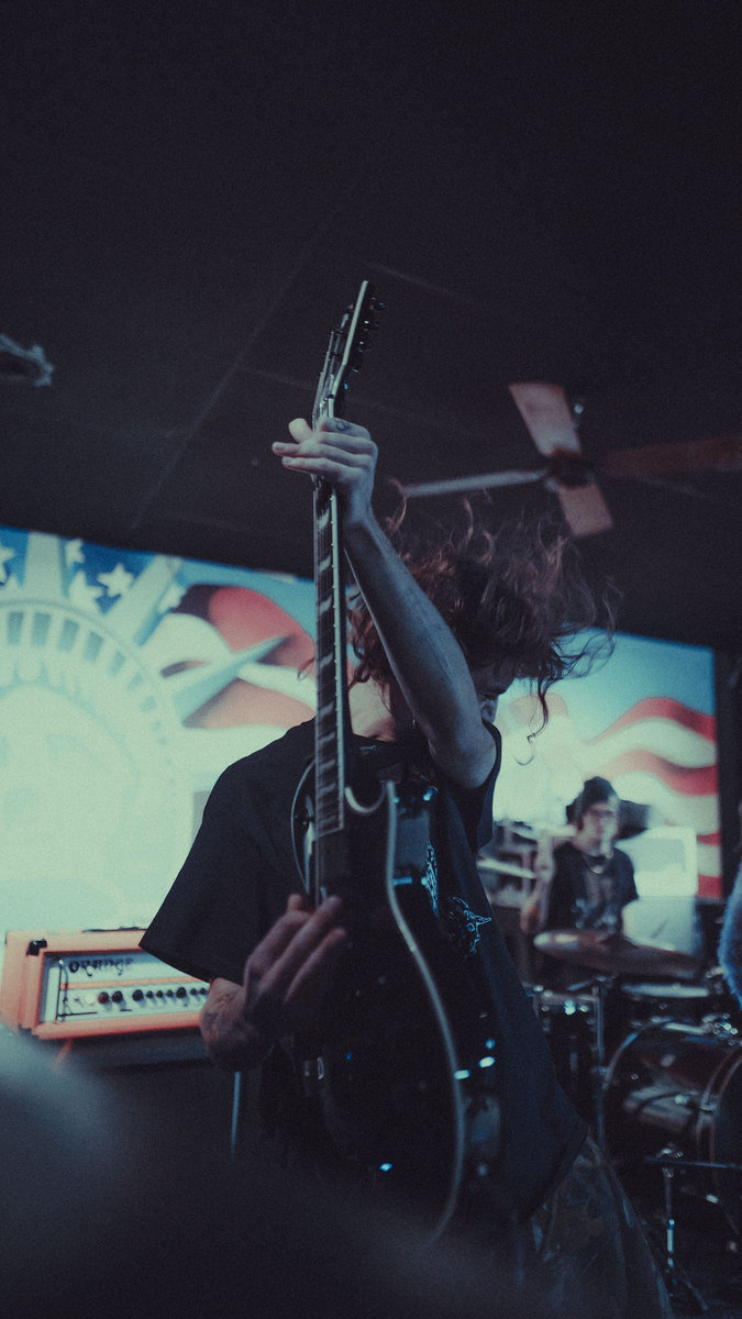 Demonstration | Side Eye