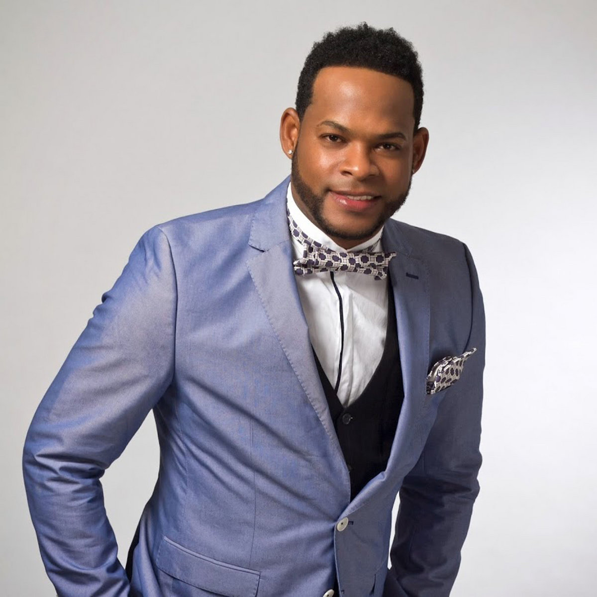 Exitos mundiales | Yiyo Sarante