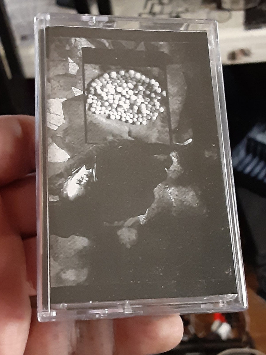 SPLIT W/ SCAB ADDICT | SCAB ADDICT / LIVING ROOM - SPLIT | LIVING ROOM