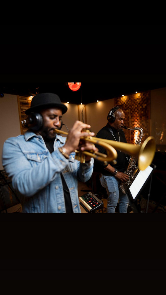 Puerta DEL ÁNGEL | VistelBrother | Vistel Brothers