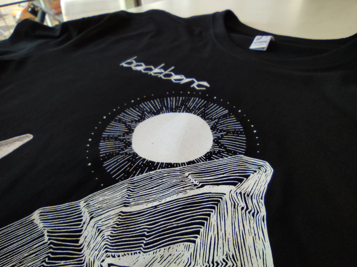 backbone T-shirt - The Sun - white on black | backbone