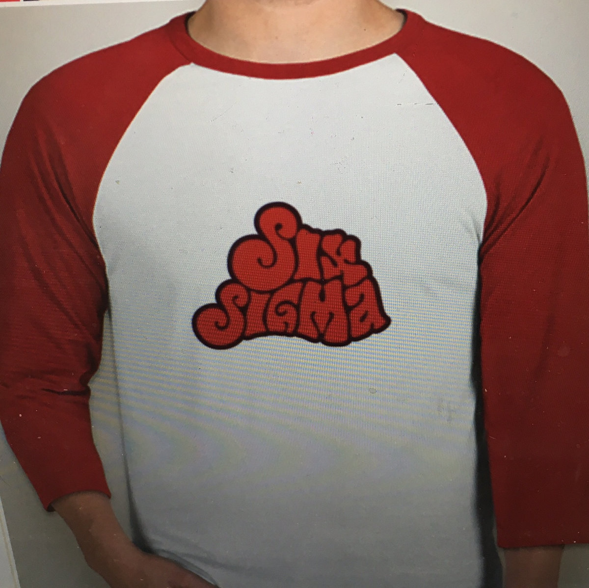 Tuxedo Brown (2017) | Six Sigma