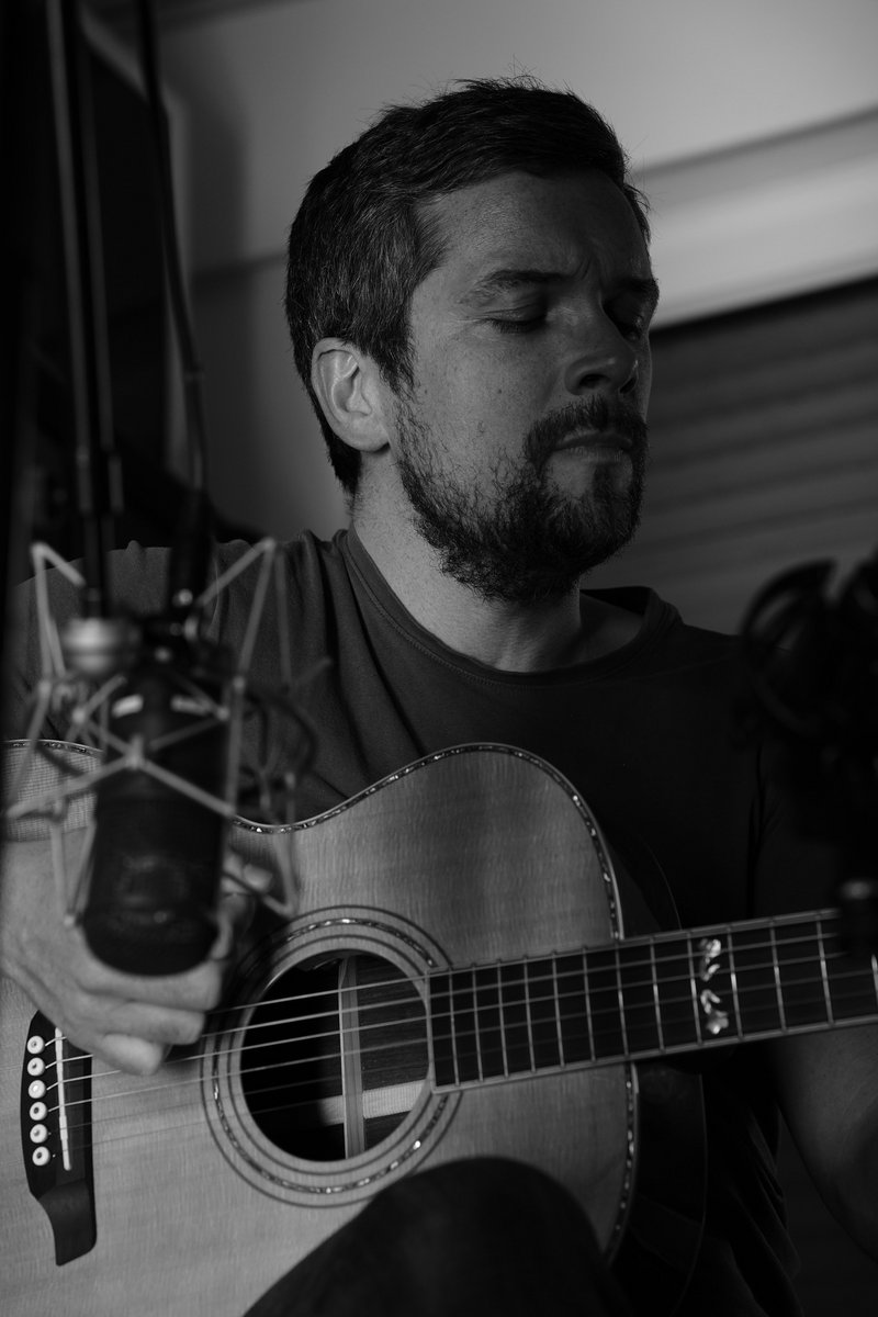 No place to hide | Thomas Chambers