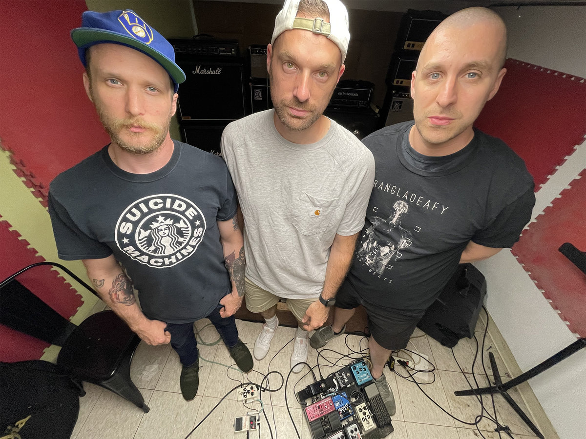 Roger Podacter | Laces Out