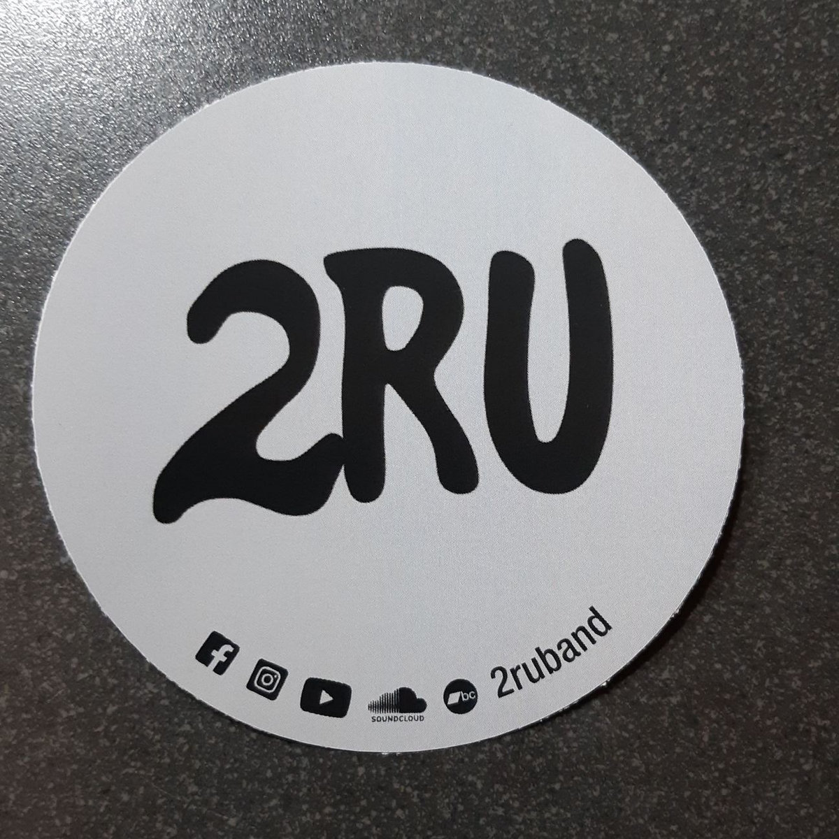 2RU Sticker (x3) | 2RU