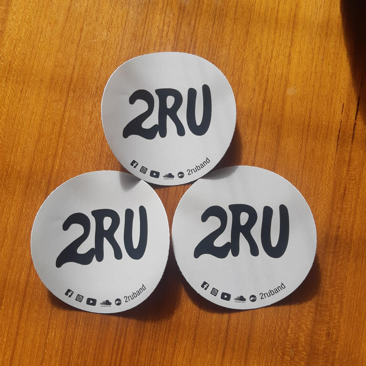 2RU Sticker (x3) | 2RU