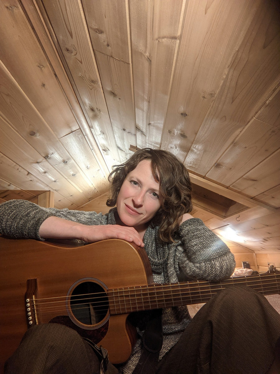 Thought Trains | Lee Ellen Reed