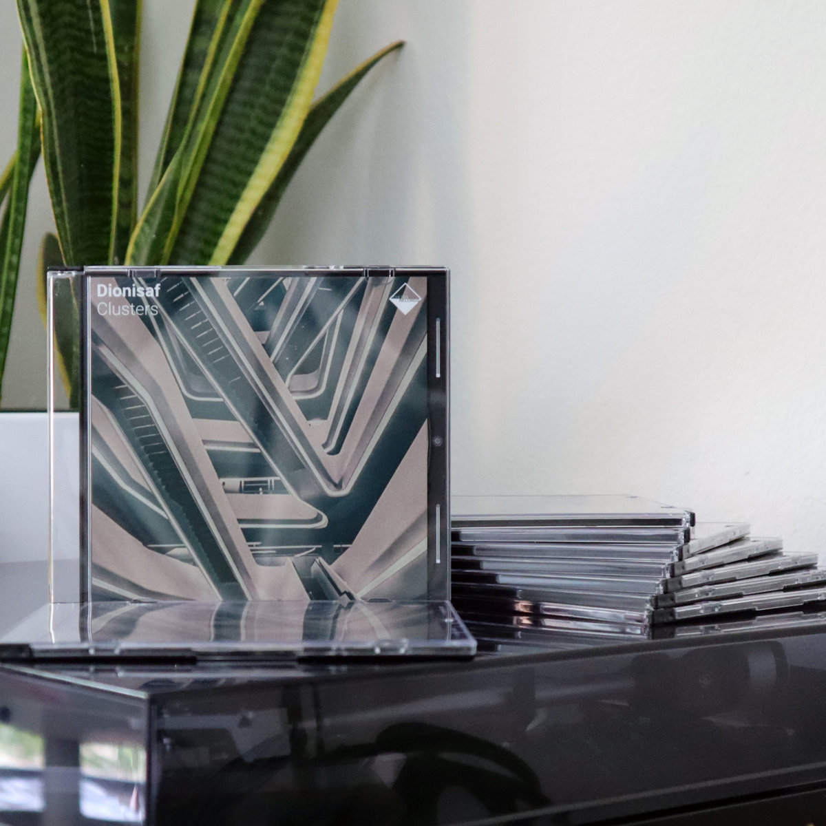 Clusters | Dionisaf | Chitra Records