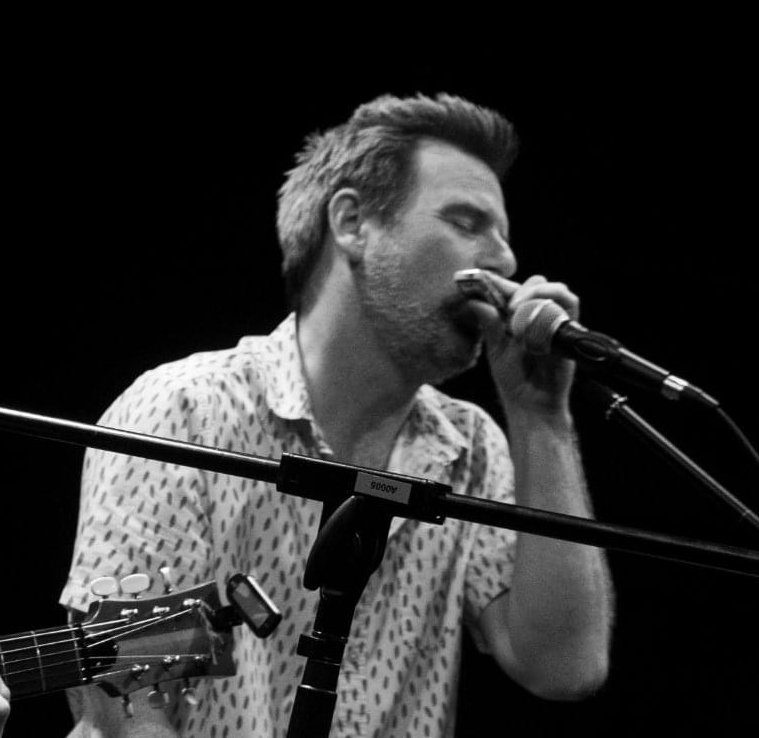 Carry Me To My Grave | Paul Gillings & Neil Challis | Paul Gillings