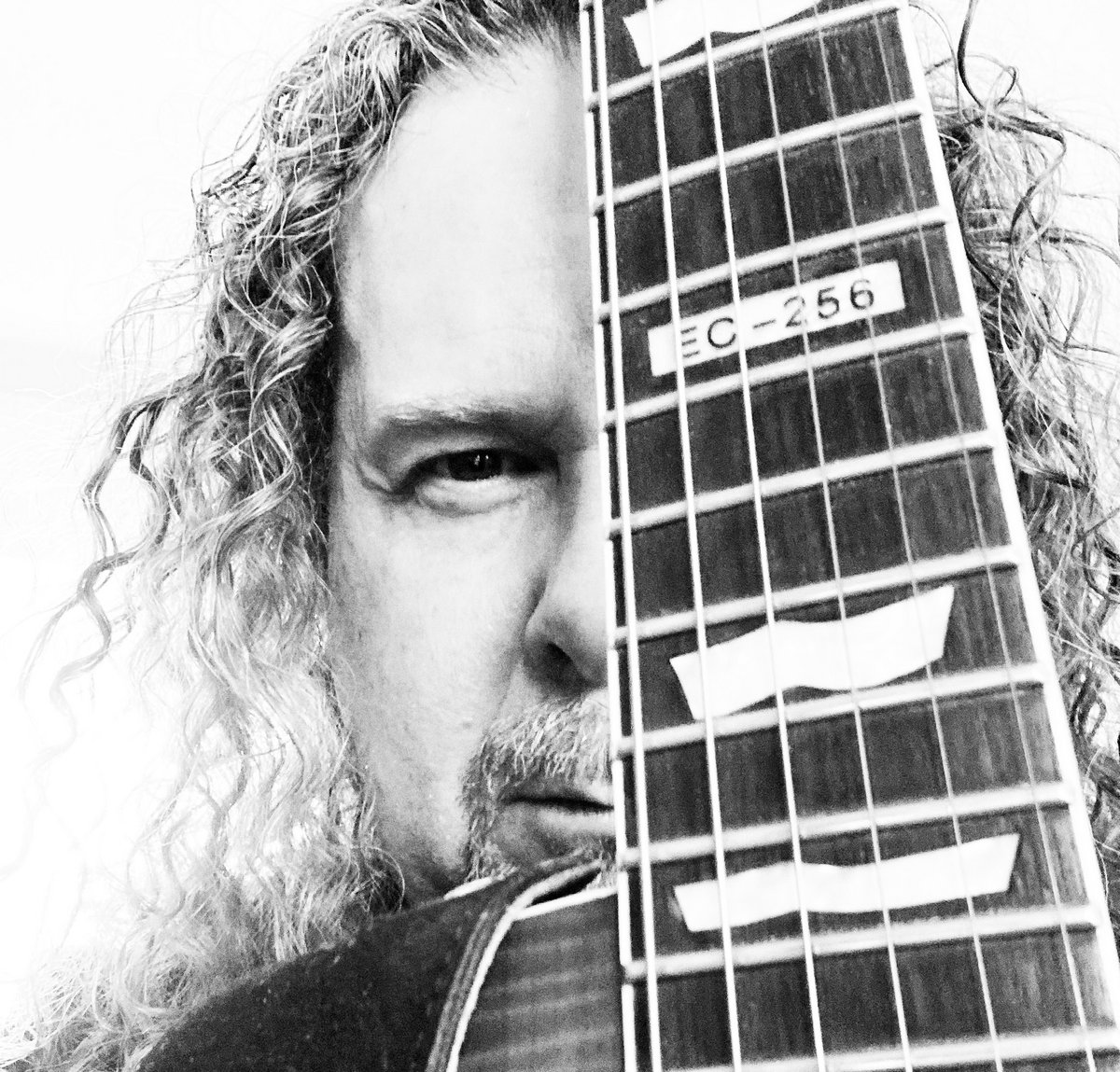 Mr. Cool | Mark Schuster