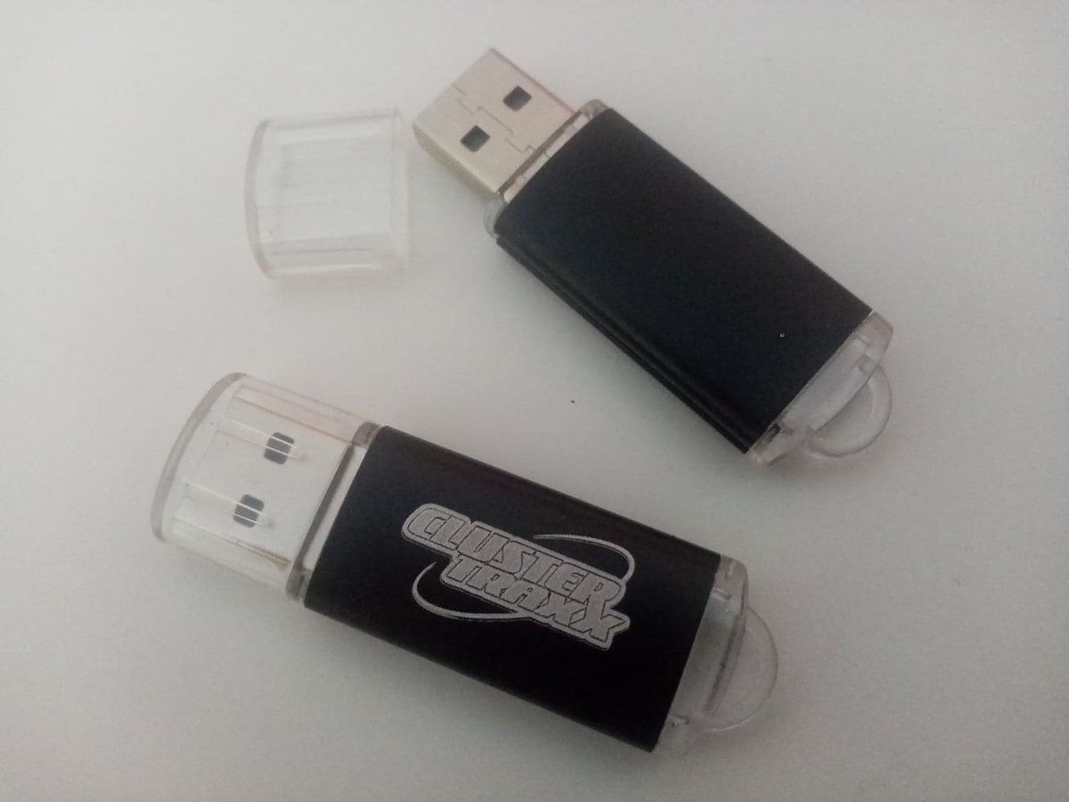 Cluster Traxx Limited Edition USB Drive | Cluster Traxx