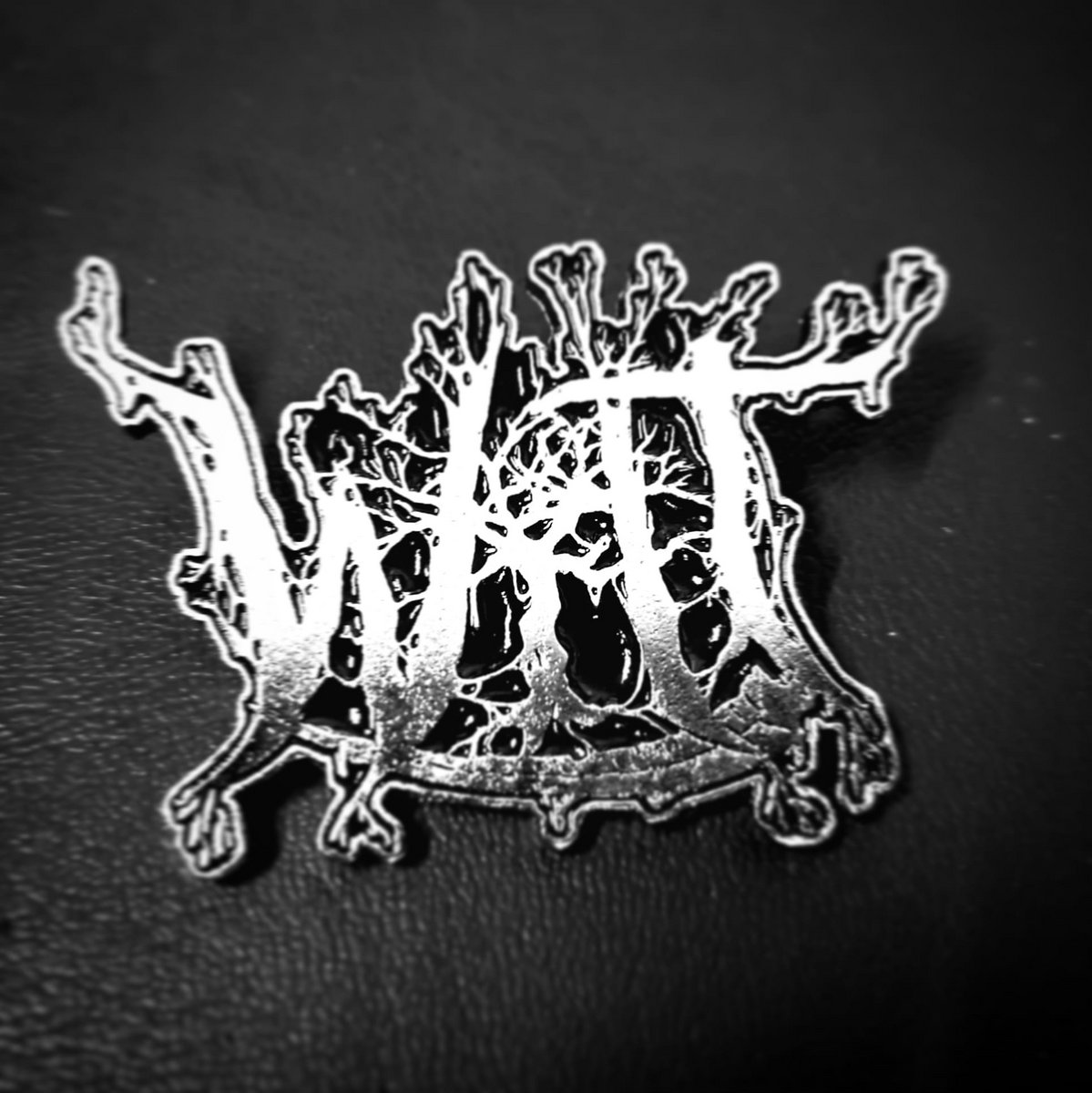 Logo Metal Pin | Wilt